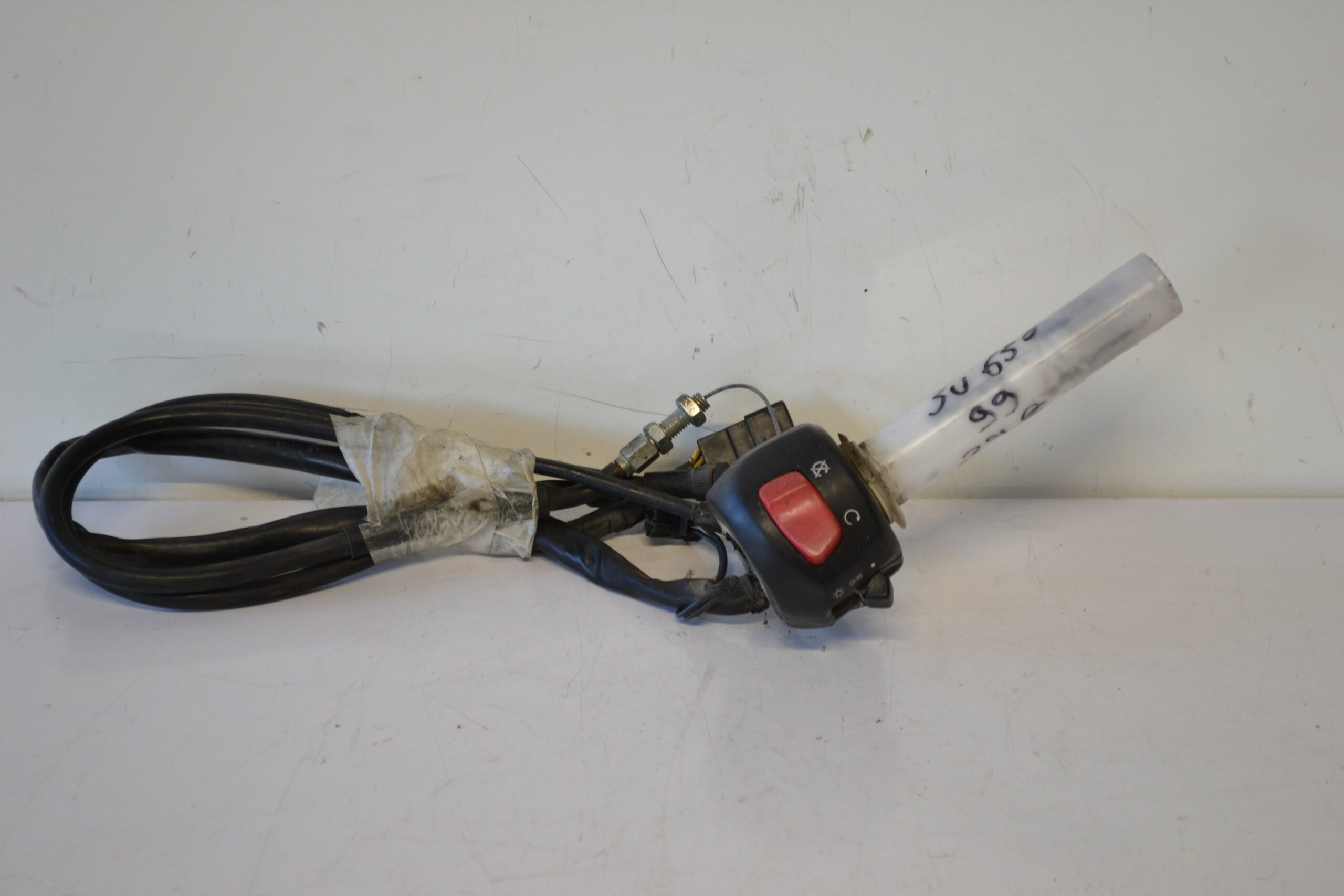 commodo droit Suzuki 650 sv - Pièces moto Languedoc