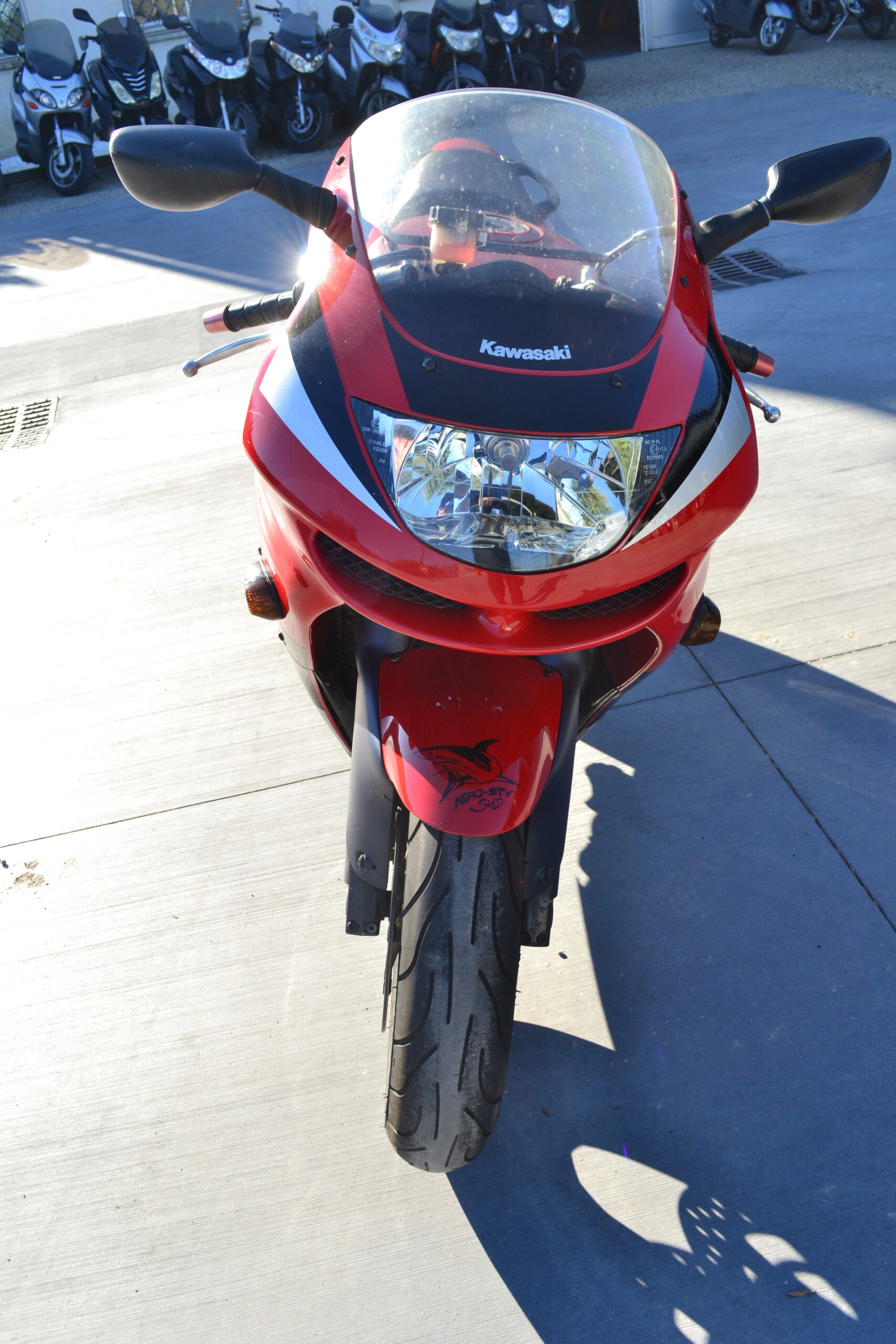 KAWASAKI ZX 6R - Pièces moto Languedoc
