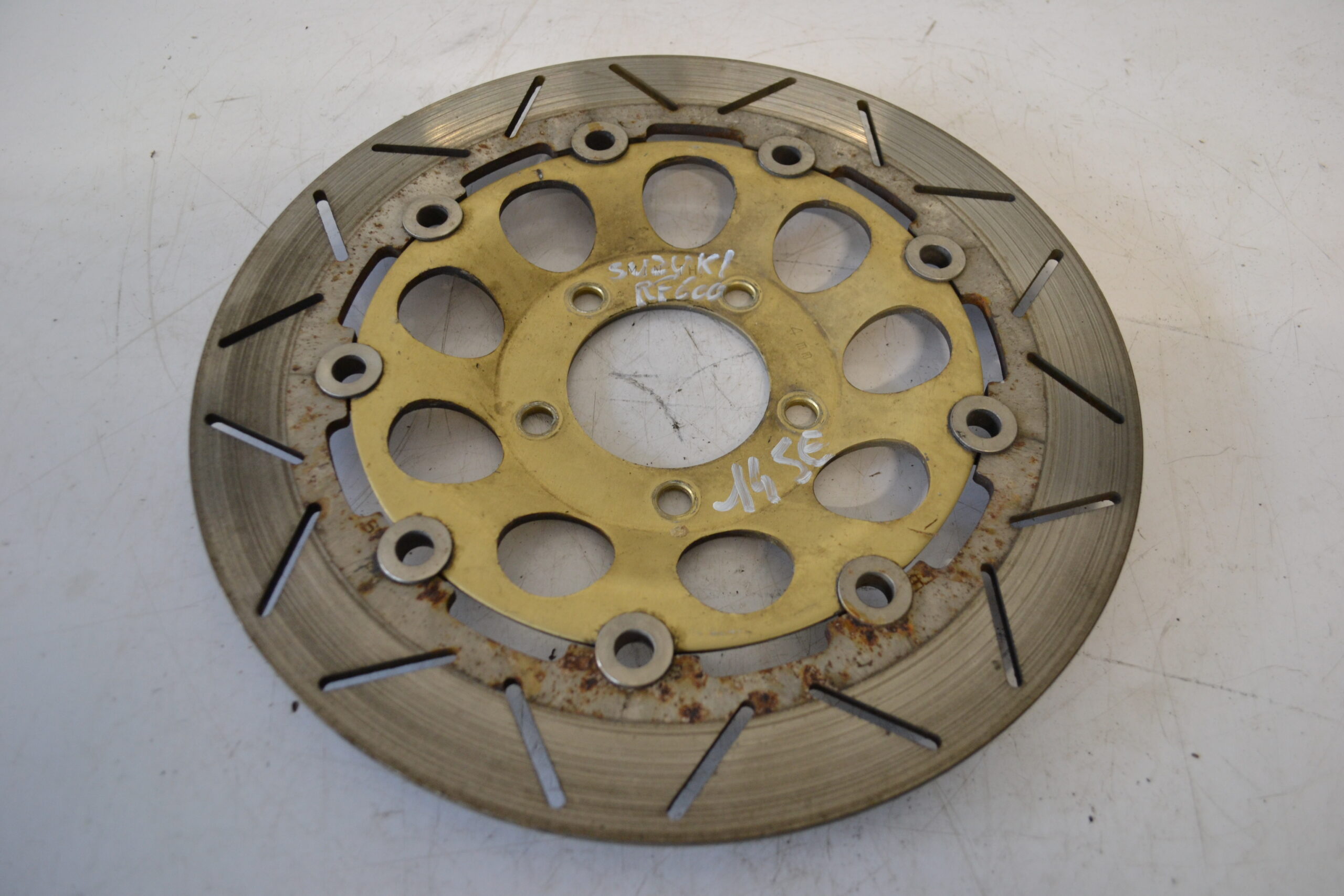 SUZUKI 600 RF DISQUE DE FREIN AVANT - Pièces moto Languedoc